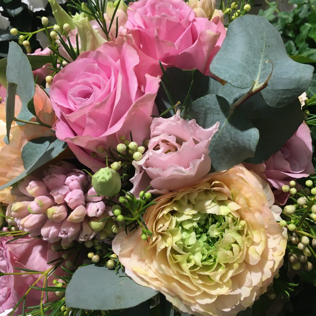 ‘Vintagelove’ | kurzer Straus in Rose-flieder | Rosen | Hyazintehn ...